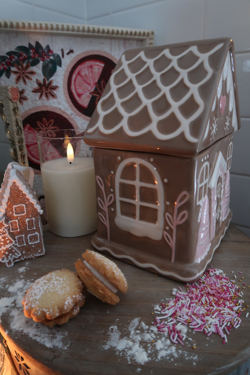 Brown Gingerbread House Cookie Jar